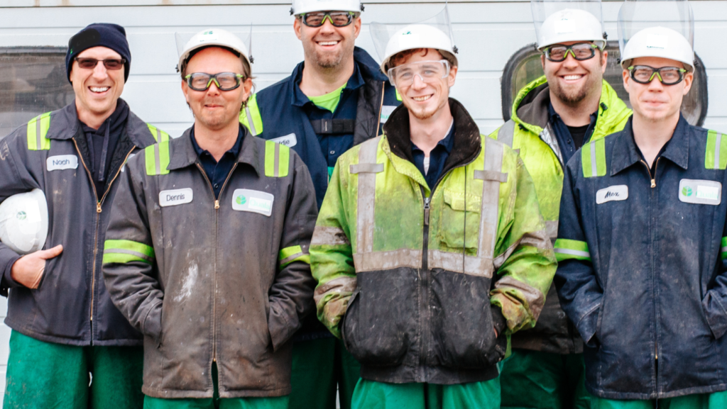 The Importance of Wearing Uniforms and Identity Tags - Phoenix Loss Control